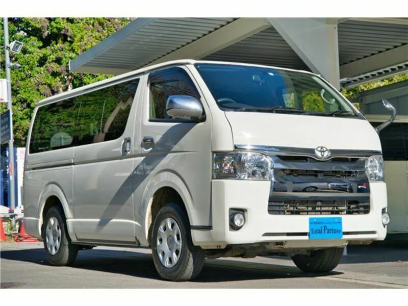 Used 2017 TOYOTA HIACE VAN KDH206V | SBI Motor Japan