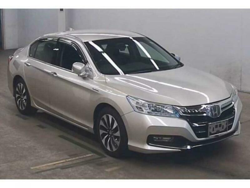 Used 2014 HONDA ACCORD HYBRID DAA-CR6 | SBI Motor Japan