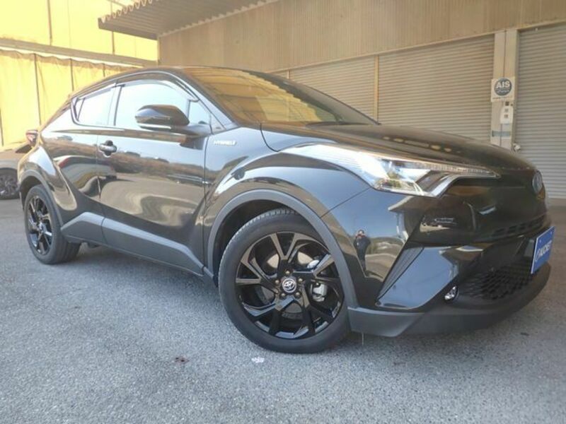 Used 2019 TOYOTA C-HR ZYX10 | SBI Motor Japan